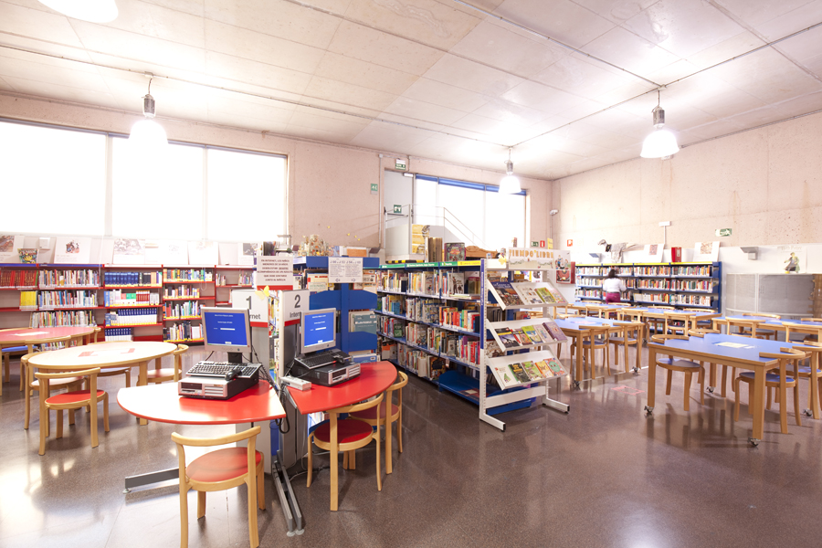 Biblioteca Pública José Hierro (Usera) | Comunidad de Madrid