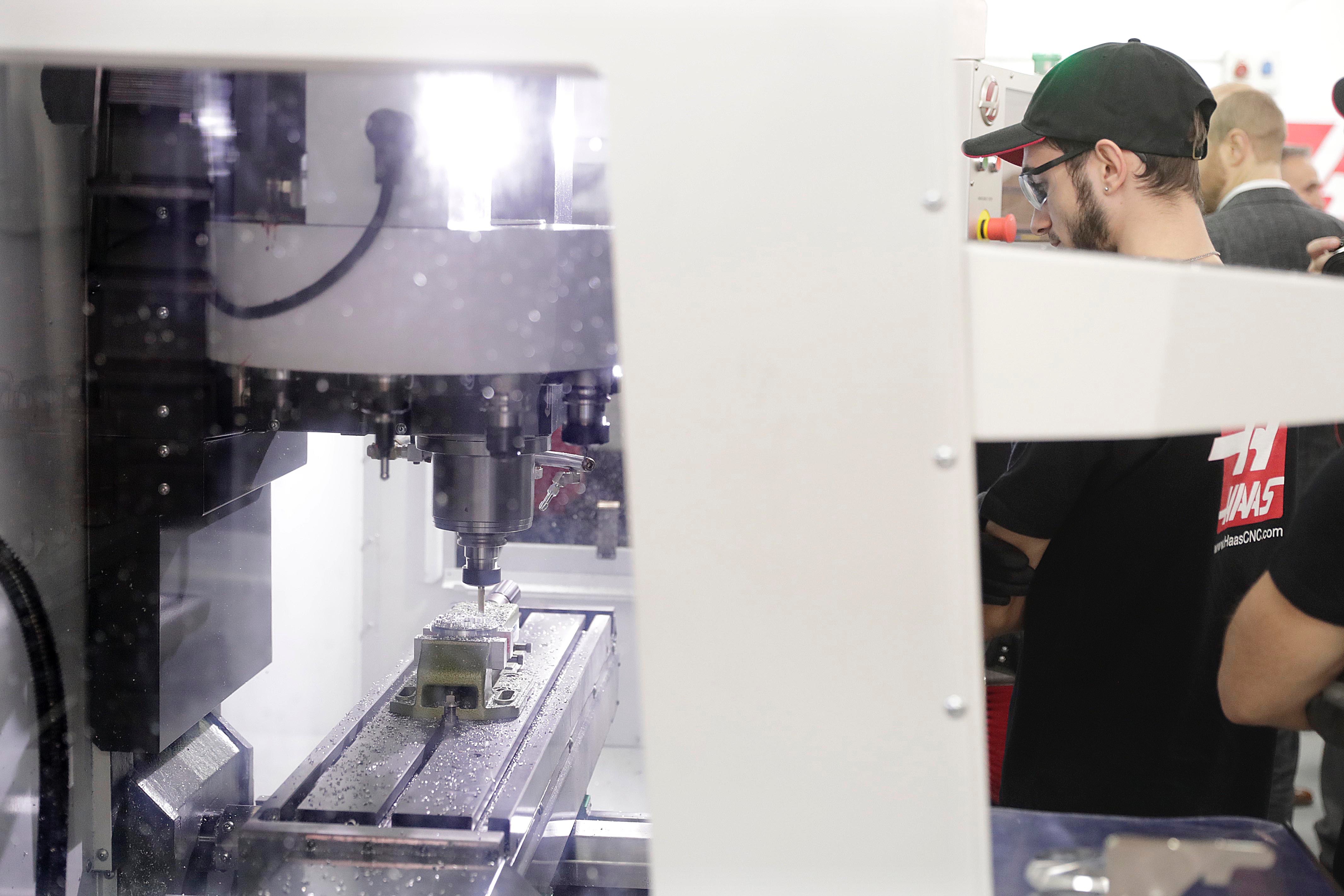 El IES Alarnes de Getafe participará en el programa Haas Technical ...