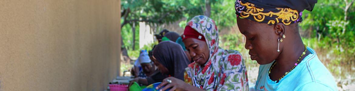 Exposición: ARTE INTRUSO: UNA LUZ ENTRE DEMONIOS, de Bea Enríquez ...